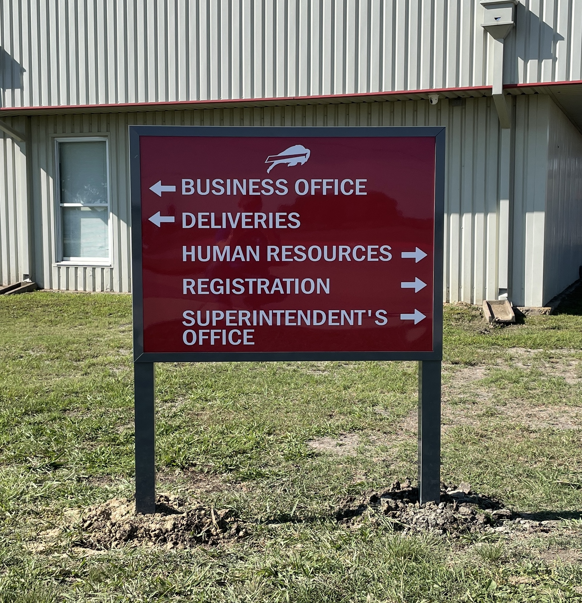 Exterior – Bowers Signs